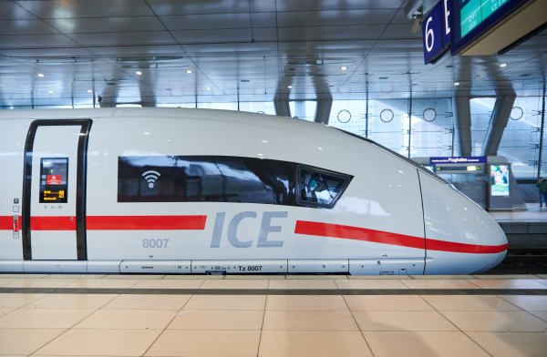 The new ICE train is running | NS International